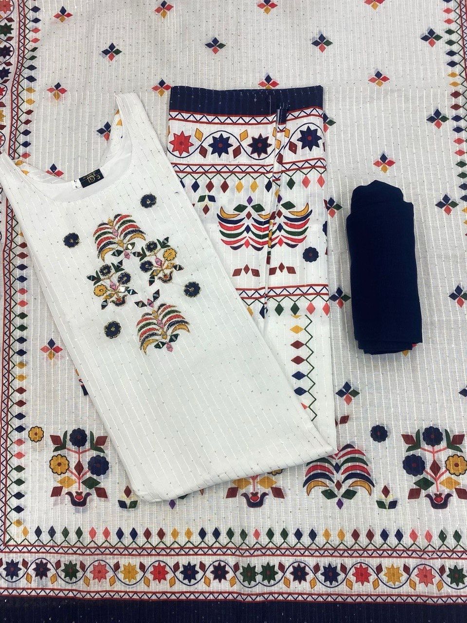 Beautifully Printed Maslin Kurta - Blooms Boutique